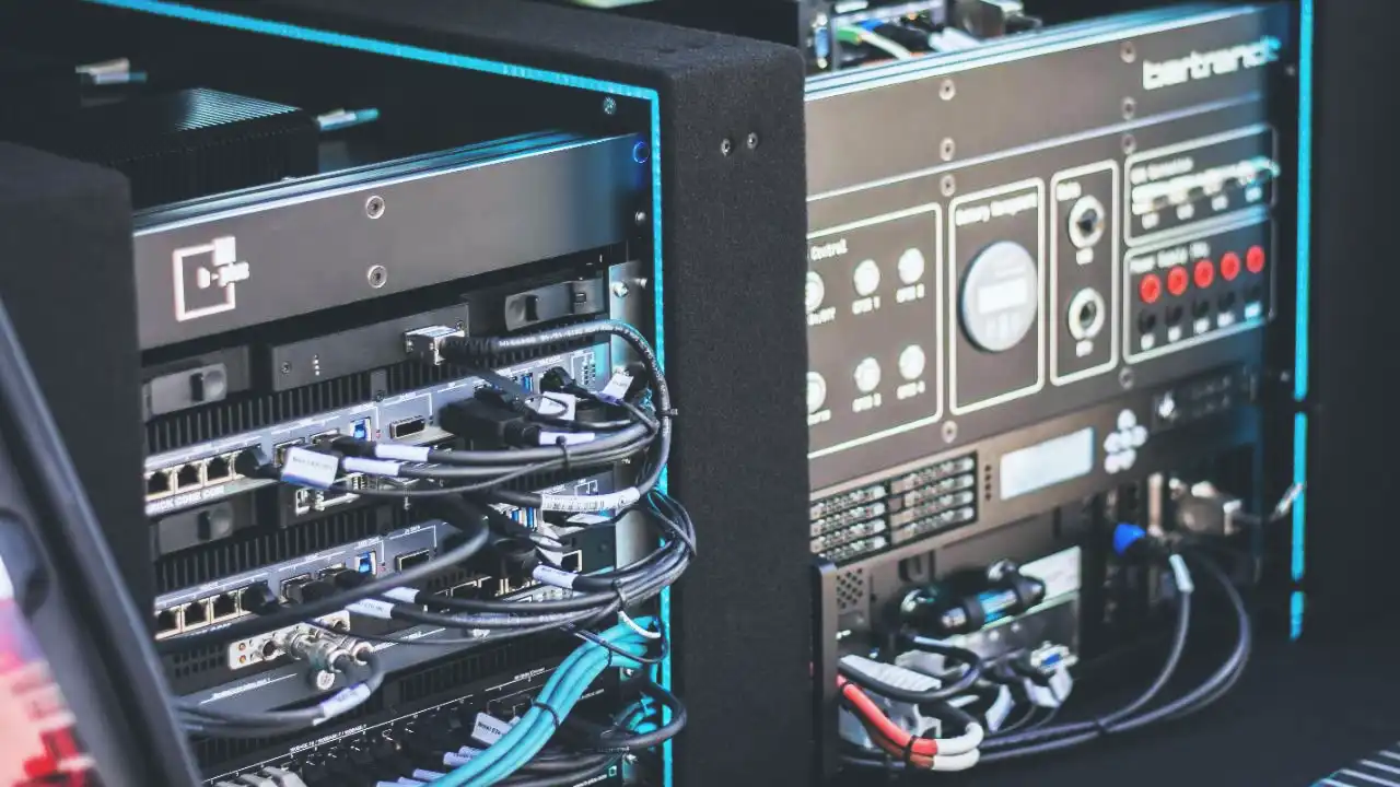 QX550车载时间同步板卡 - 高精度时间同步卡 | 1588时间同步卡 | (g)PTP时间同步网卡 | 康谋科技